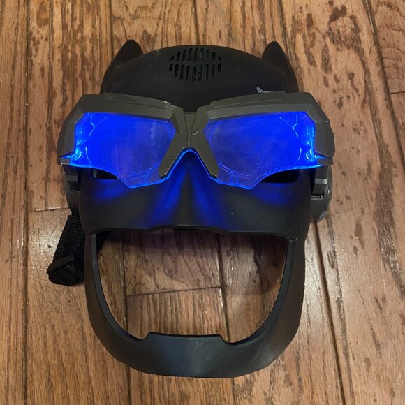 Matel | Toys | Batman Talking Voice Changer Mask With Lights Sounds ...